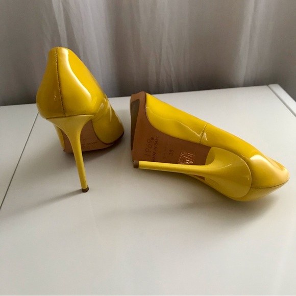 1969 | Shoes | 969 Made In Italy Extra Pointytoe Yellow Heels | Poshmark